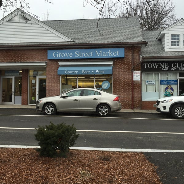 The Shops at Putterham - Miscellaneous Store in South Brookline