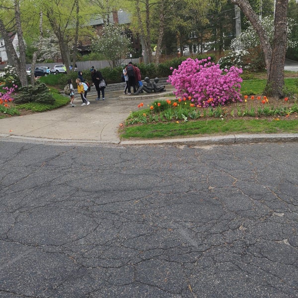 Edith C. Baker School - 205 Beverly Rd