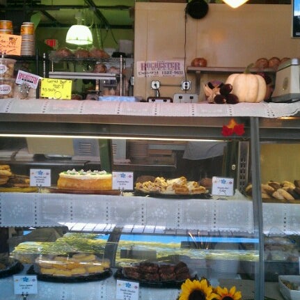 Rochester Deli - 143 W Broadway