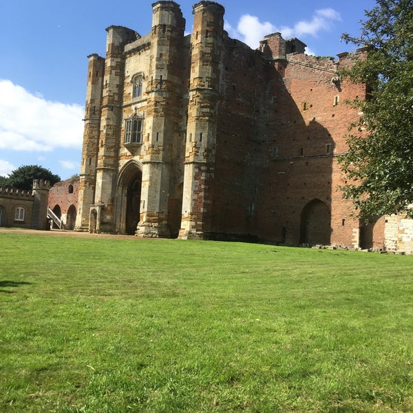 Thornton Abbey - Thornton Curtis