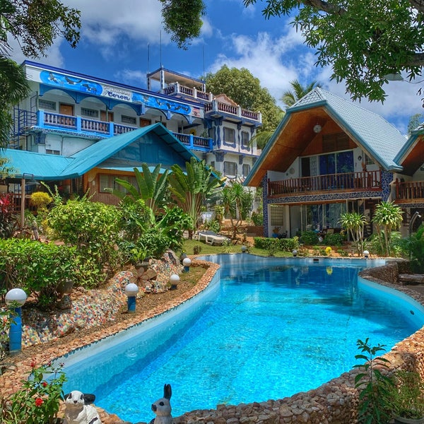 Princess of Coron (Hausmann Resort) - Nueva Street