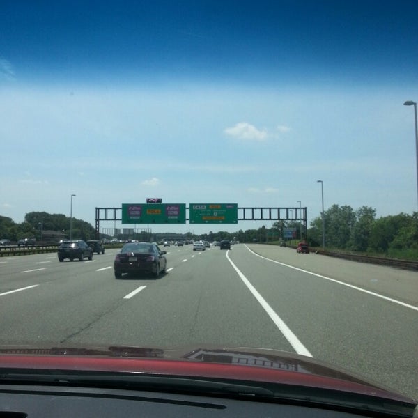 Garden State Parkway at Exit 117 - Hazlet, NJ