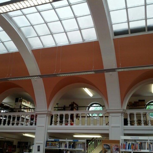 Wolverhampton Library - City Centre - 4 tips from 63 visitors