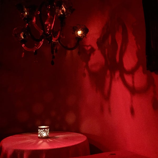 Pik-Dame - Bahnhofsviertel - 3 tips from 310 visitors