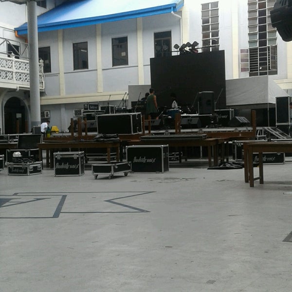 Adamson University St Building