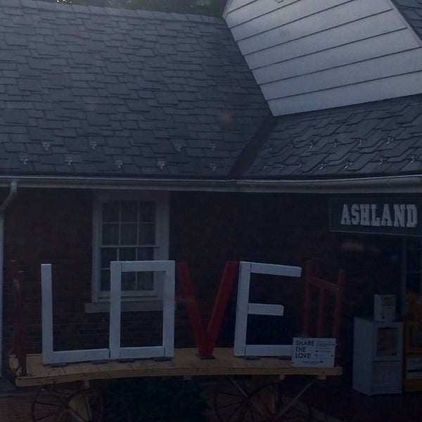 Photos at Ashland Amtrak Station (ASD) - Rail Station in Ashland