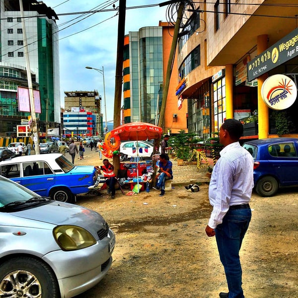 Edna Mall - አዲስ አበባ, Ādīs Ābeba