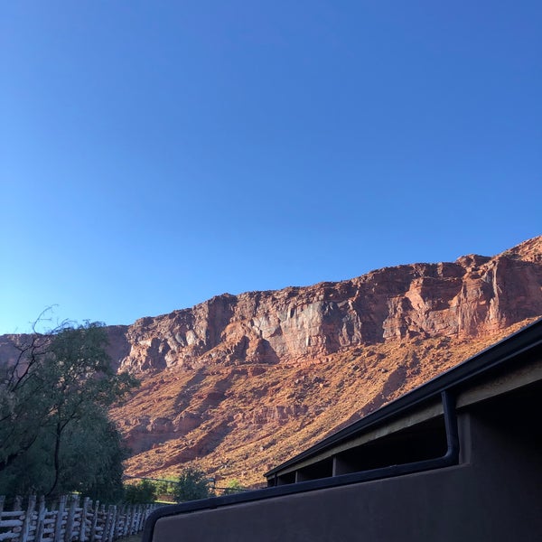 Red Cliffs Lodge - Hotel in Moab