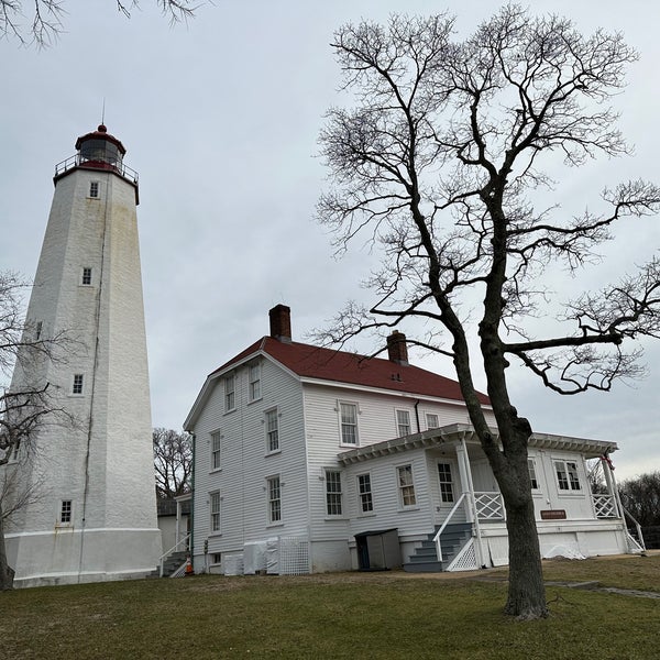 Sandy Hook Lighthouse - Lighthouse in Highlands