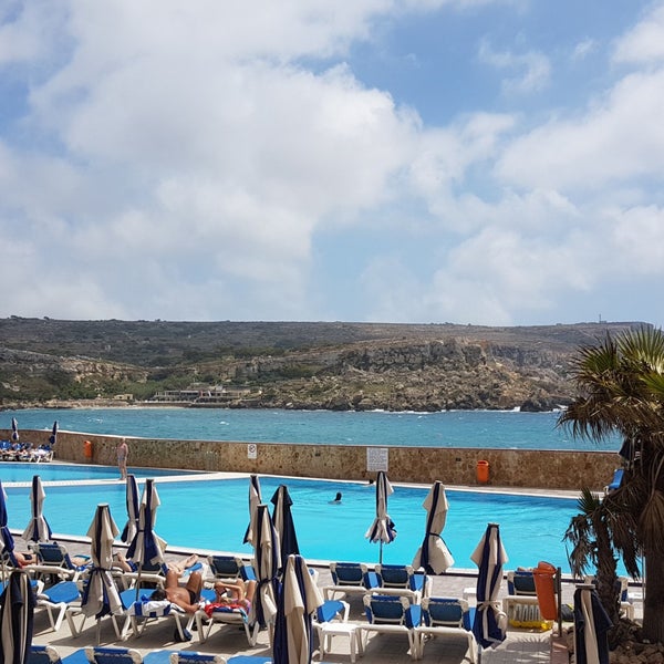 Paradise Bay Resort Hotel - 8 tips from 284 visitors