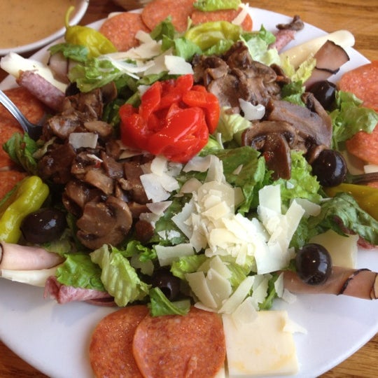 Petrillo's Pizzaria - Italian Restaurant