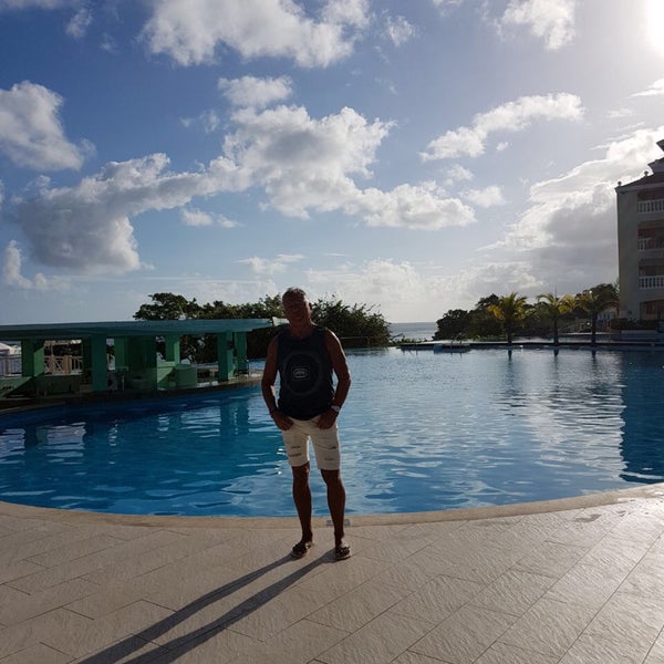Luminous Lagoon - Lake in Falmouth