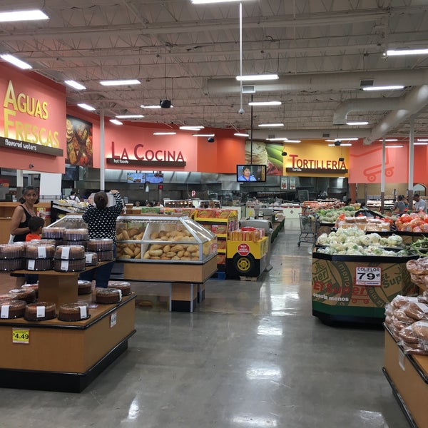 Los Altos Ranch Market (Now Closed) - Albuquerque, NM