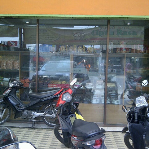 Cipta Rasa Bakery - Jl. Kerkof no. 1