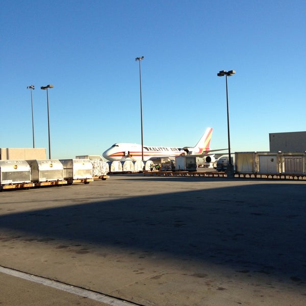 Photos at UPS DFW Air Gateway - Distribution Center in Grapevine