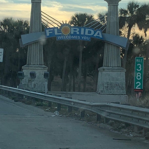 Photos at Florida / Georgia State Line - Border Crossing