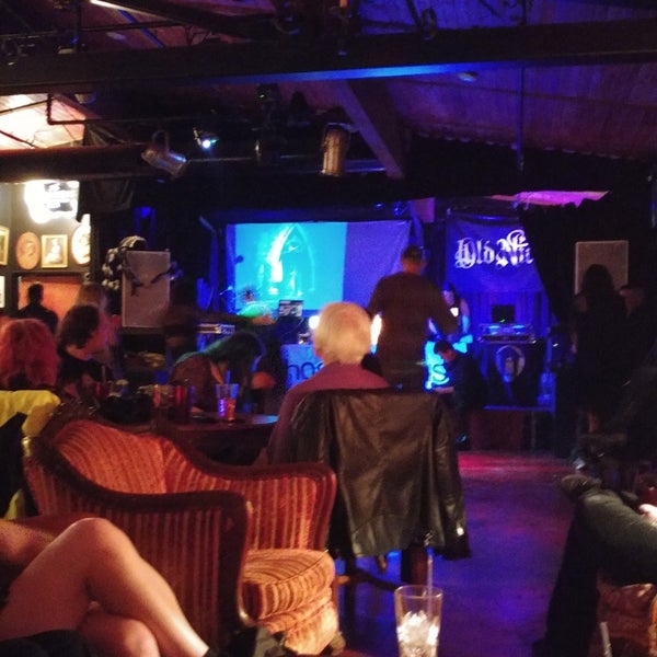 Old Nicks - Bar in Downtown Eugene