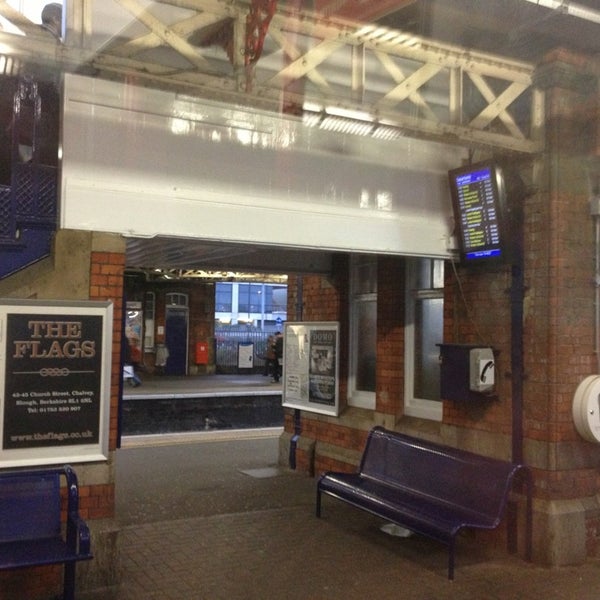 Platform 4 - Platform