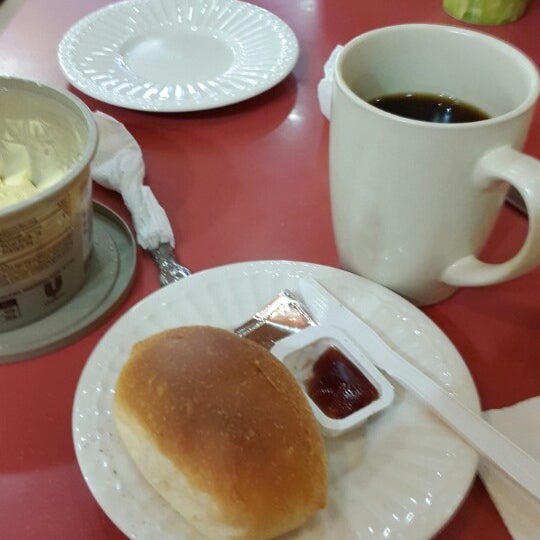 Herman's Bakery - Bakery in San Vicente