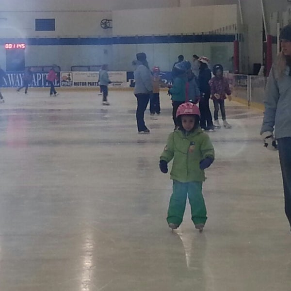 Conway Arena - Southwest Nashua - 3 tips