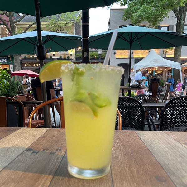 Bugsy's Pizza Restaurant and Sports Bar - Old Town - Alexandria, VA