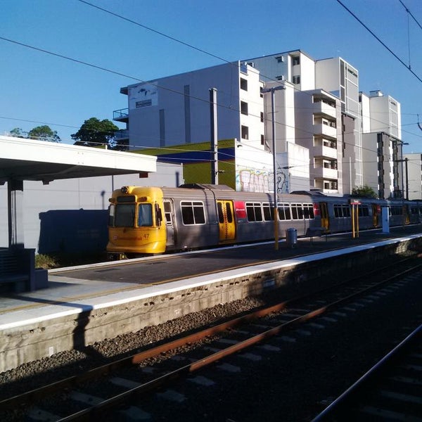 Toombul Railway Station - Train Station in Nundah