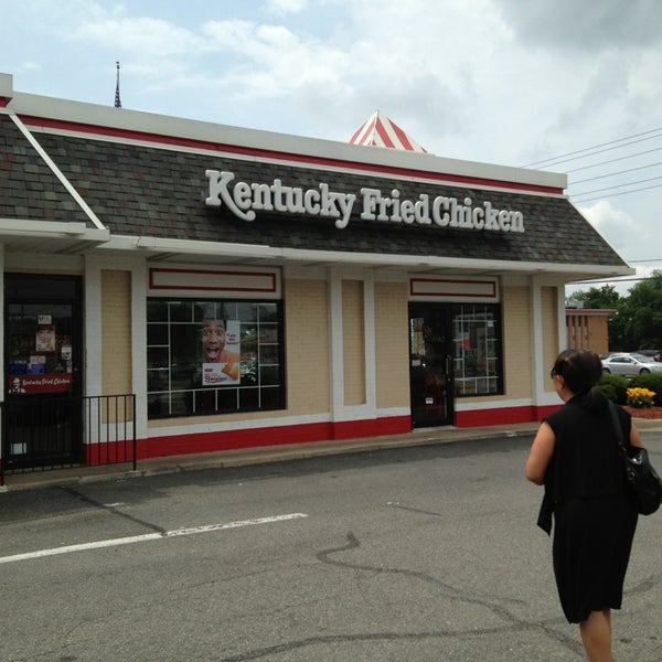 KFC - 7521 Richmond Hwy