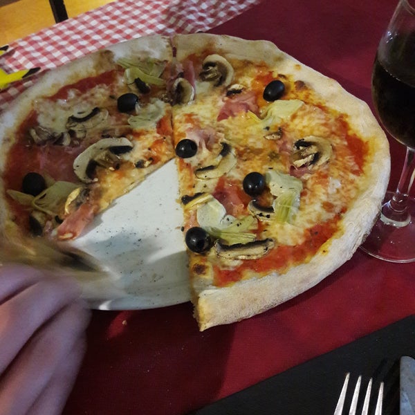 Il Piccolo Focone - Italian Restaurant in El Camp de l'Arpa del Clot