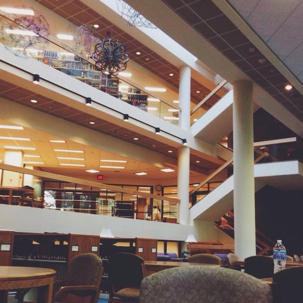 Maurer School of Law Library - College Library in Indiana University