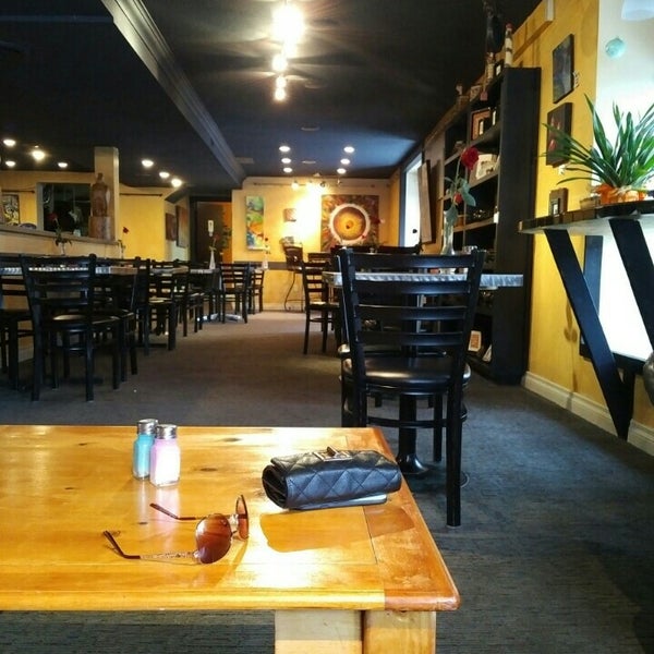 Shananigans Coffee And Dessert Bar - Prince Albert, SK