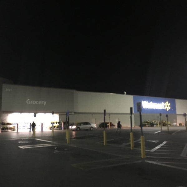 Walmart Supercenter - Springfield, MO