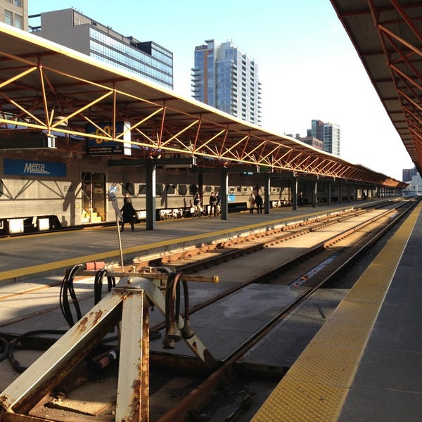 Metra - LaSalle Street - South Loop - Chicago, IL
