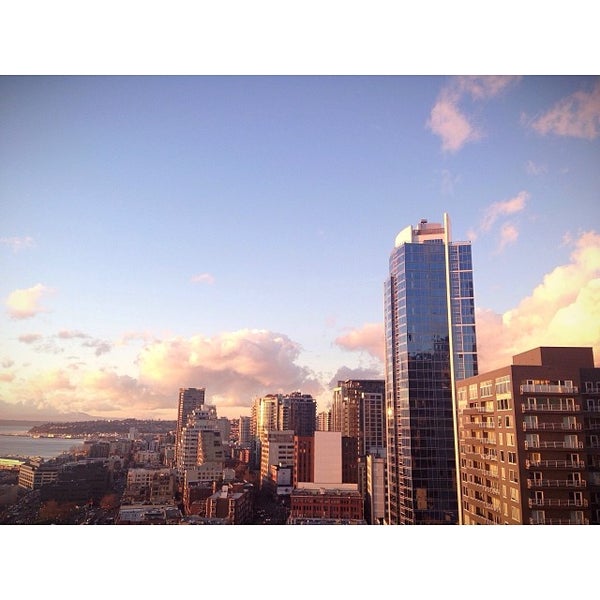 17th Floor At Russell Investment Building - Seattle Central Business ...