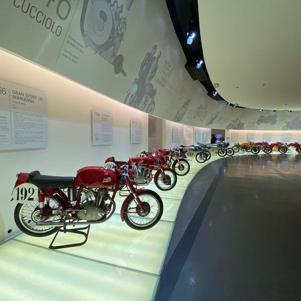 Ducati Motor Factory & Museum - Borgo Panigale - 26 tips