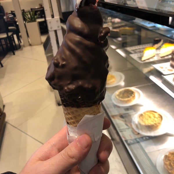 Persicco - Ice Cream Parlor in Palermo Viejo