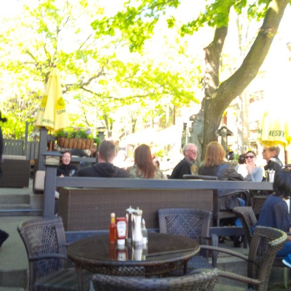 Outrigger Tap & Table - The Beaches - Toronto, ON