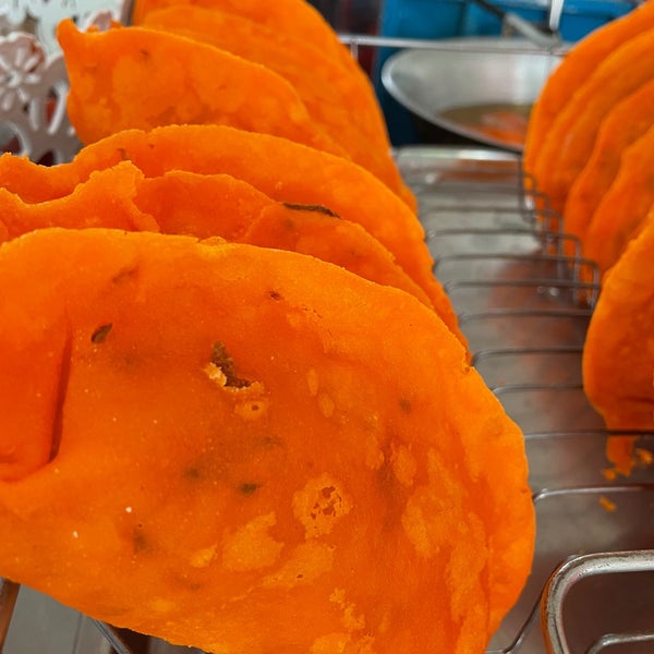 Batac Riverside Empanadaan - 30 tips