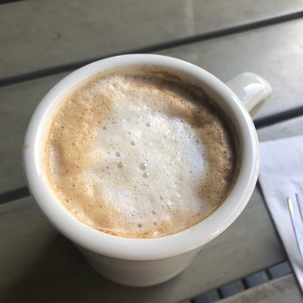 Zabie's Neighborhood Cafe - Café in Santa Monica