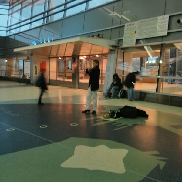 Photos at MTA SIR - St. George - Metro Station in Staten Island