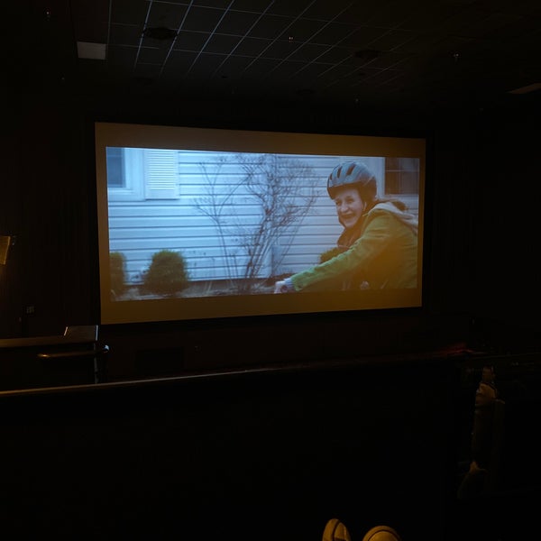 Cinemark - 11855 Gateway Blvd W