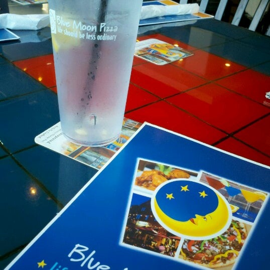 Blue Moon Pizza - 5610 Glenridge Dr Ste 110