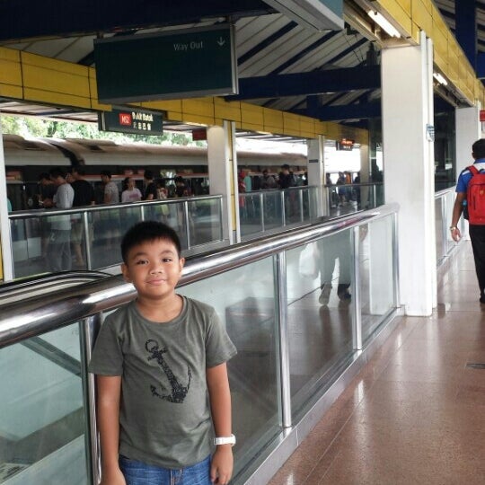 Photos at Bukit Batok MRT Station (NS2)