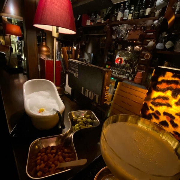 Nottingham Forest - Cocktail Bar in Buenos Aires - Venezia