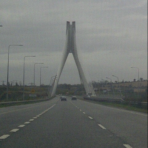 Mary McAleese Boyne Valley Bridge - Bridge in Drogheda