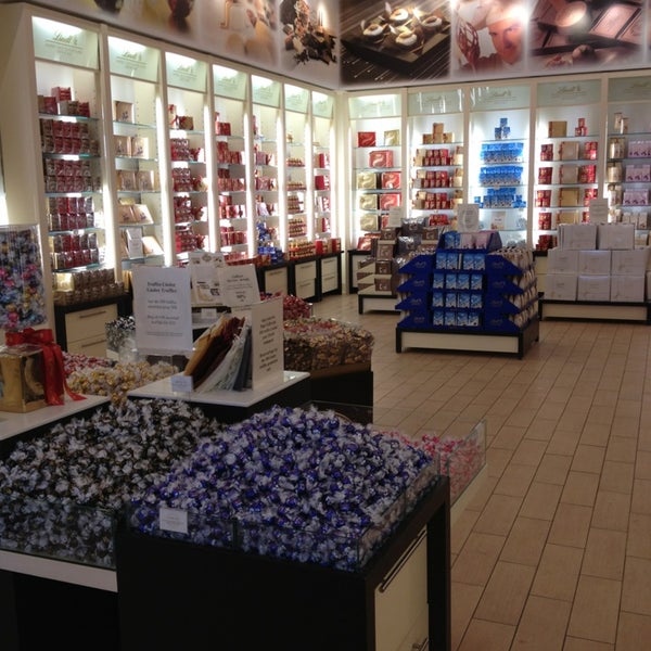 Lindt Outlet - 2 tips
