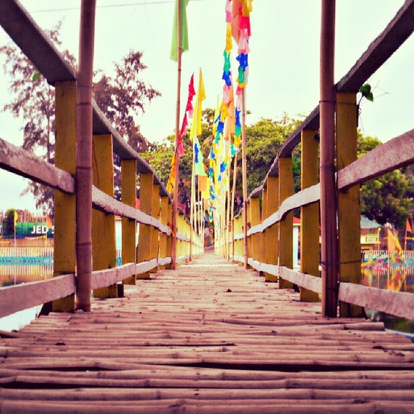 Jed's Island Resort - Calumpit, Bulacan