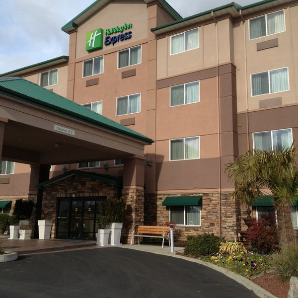 Holiday Inn Express Medford (Now Closed) - Hotel in Medford