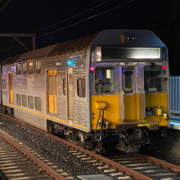 Riverstone Station - Rail Station