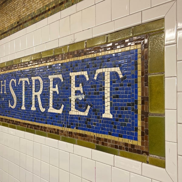 Photos at MTA Subway - 110th St (6) - East Harlem - 6 tips