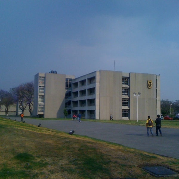 UPIICSA Edificio De Ingeniería